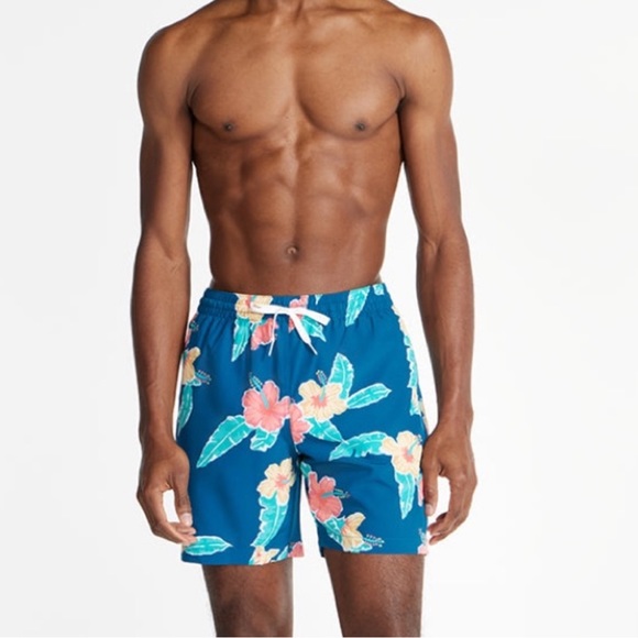 chubbies | Swim | New Chubbies The Floral Reefs 7 Classic Swim Trunks ...